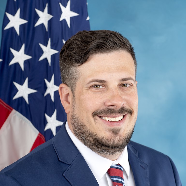 Christopher Eck's Instagram, Twitter & Facebook on IDCrawl